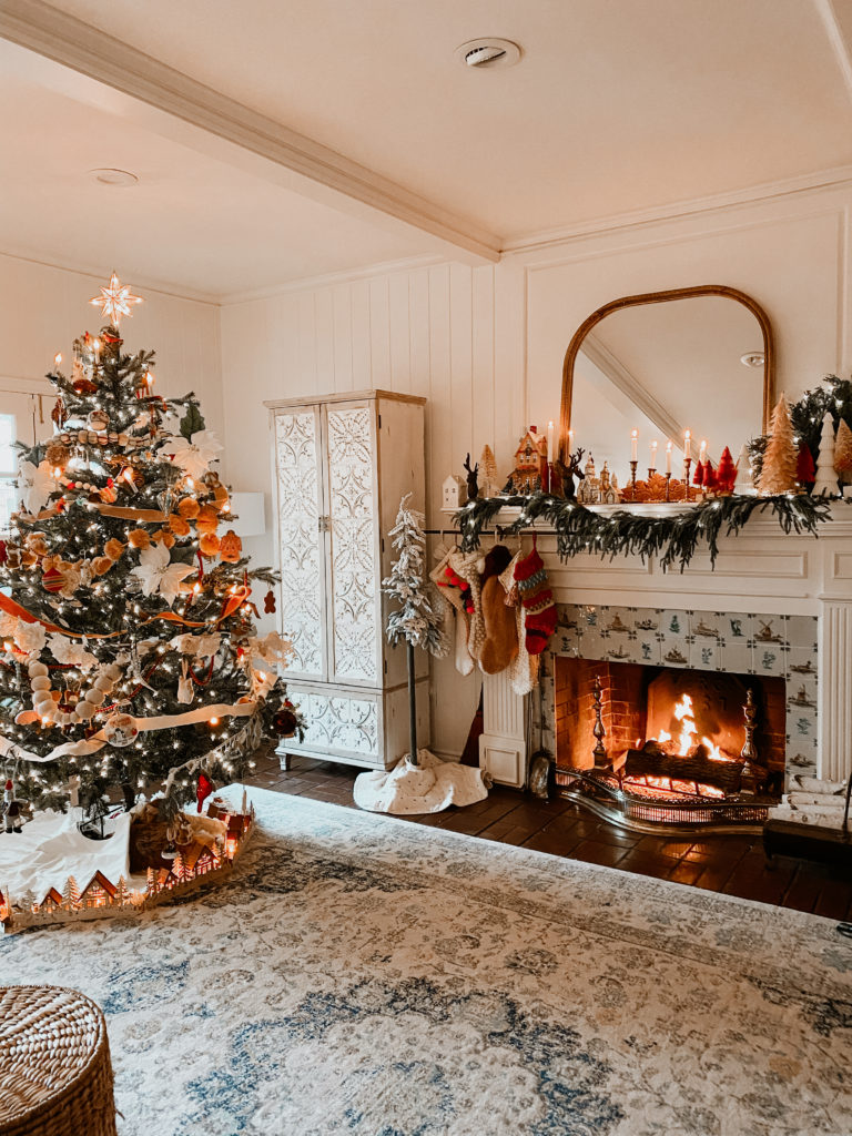 Our Christmas Mantle - Casey Wiegand of The Wiegands