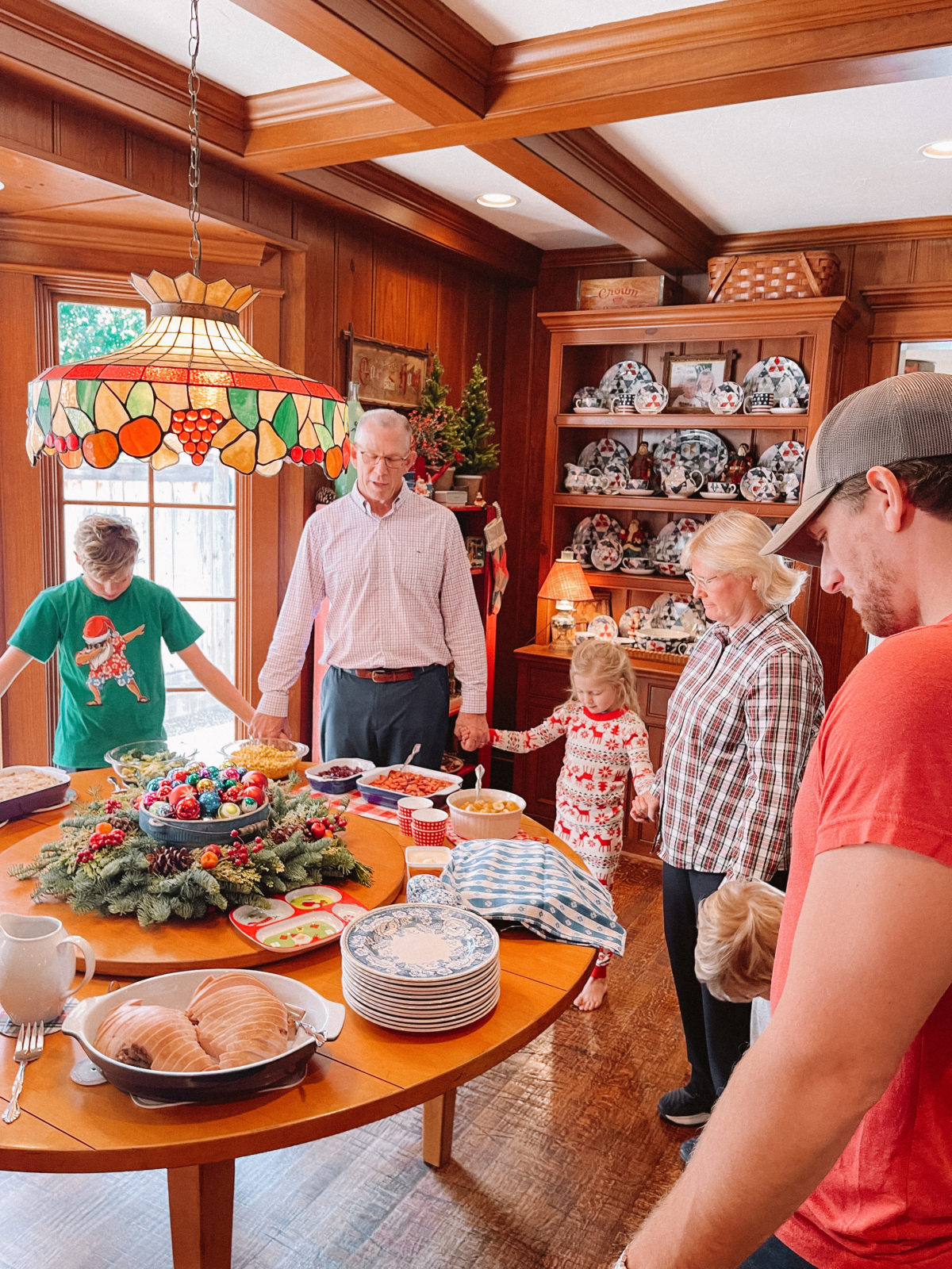 Family Thanksgiving Fun - Casey Wiegand of The Wiegands