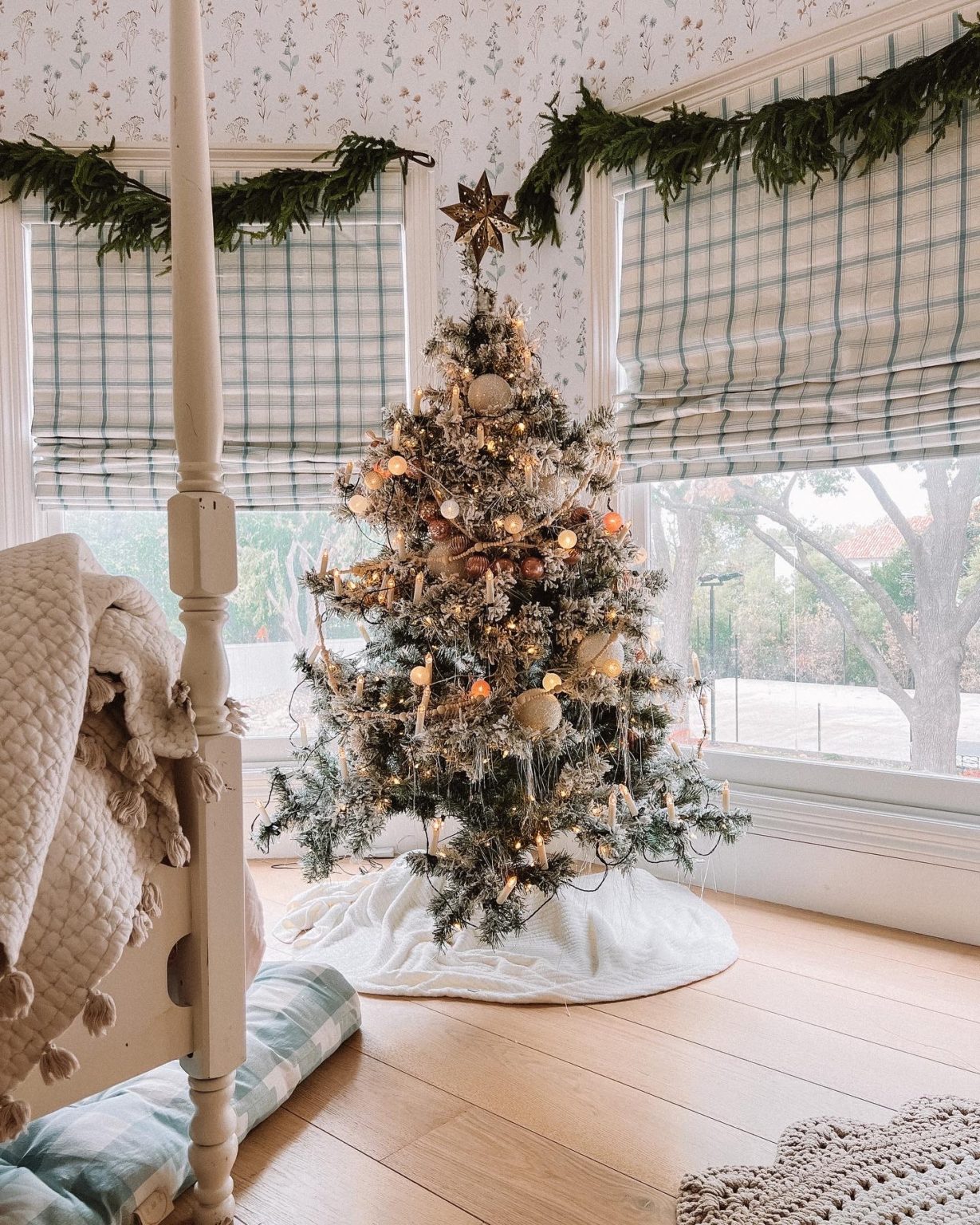 Christmas Cozy Home - Casey Wiegand of The Wiegands